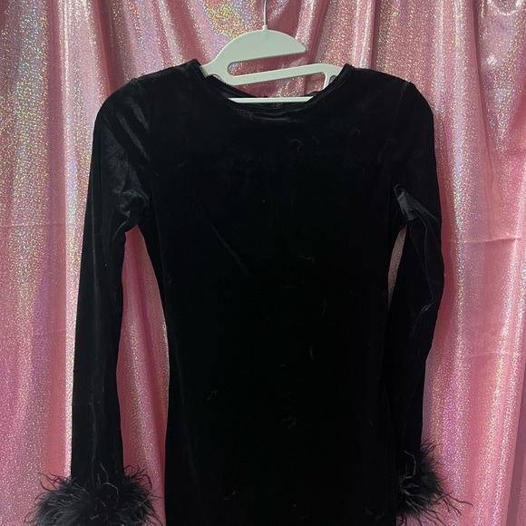 Dresses | Velvet Feather Long Sleeve Cocktail Party Mini Dresses | Poshmark